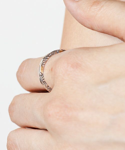 【VIVIFY(ビビファイ)】【予約販売ご注文から1ヶ月後出荷】SideArabesque Ring w-gold 指輪(VFR-131) | CAMBIO カンビオ