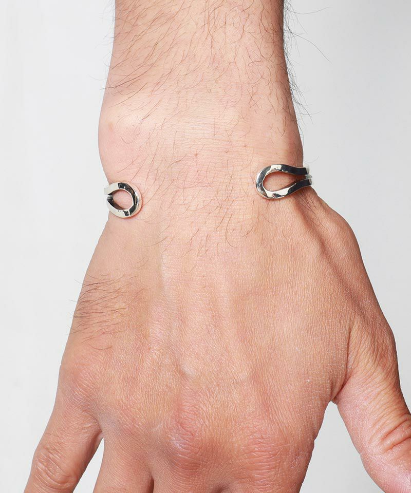 【VIVIFY(ビビファイ)】【予約販売ご注文から1ヶ月後出荷】 Loopin Bangle-Mirror finish バングル(VFB-193) | CAMBIO カンビオ