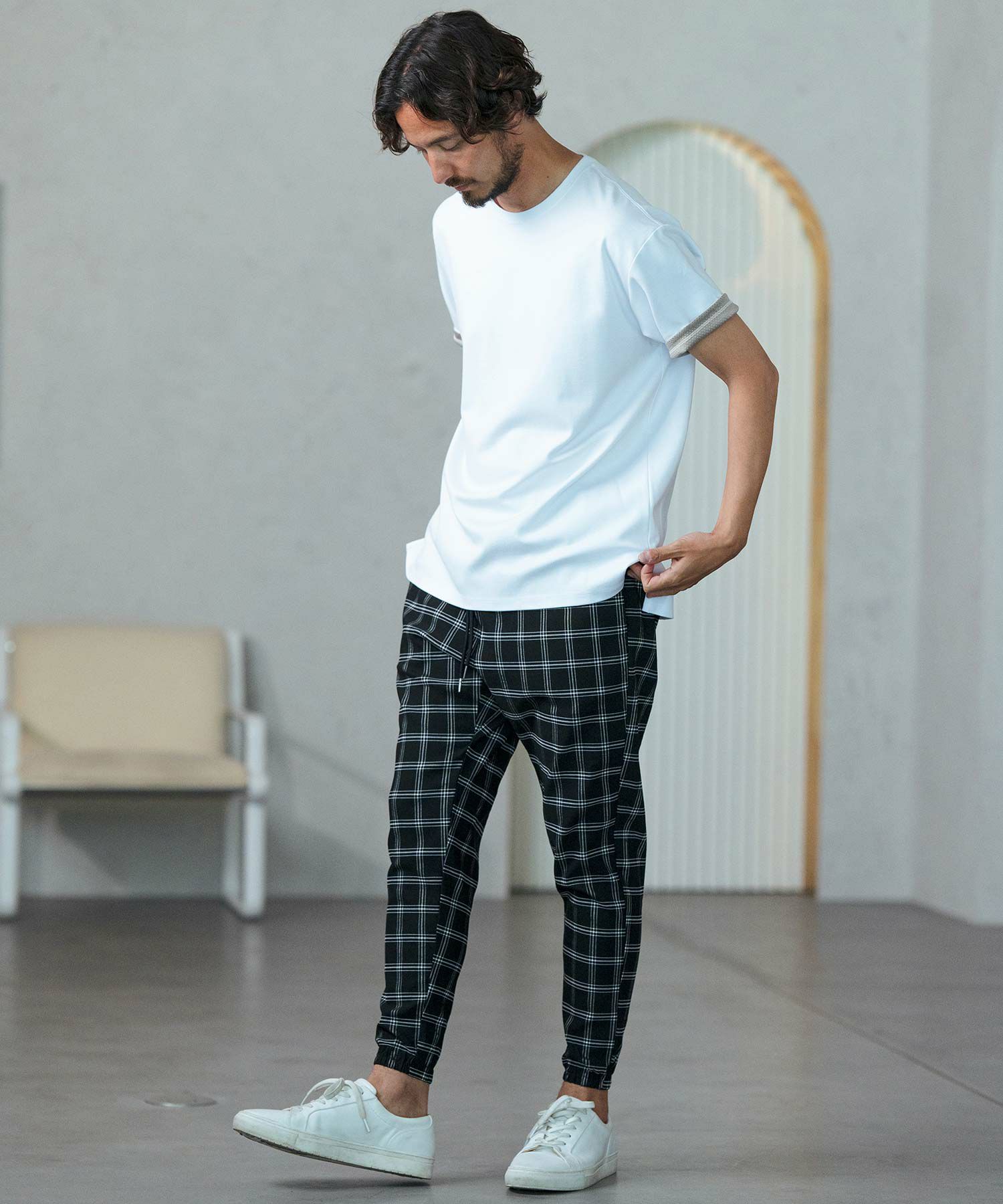 50%OFF【Magine(マージン)】The lining of a sleeve color scheme design T-shirt ...