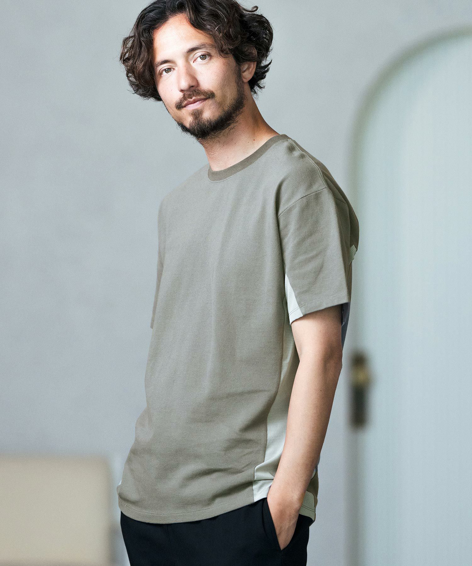 【Magine(マージン)】Side mesh design T-shirt Tシャツ(MGN-241-2-004) | CAMBIO カンビオ