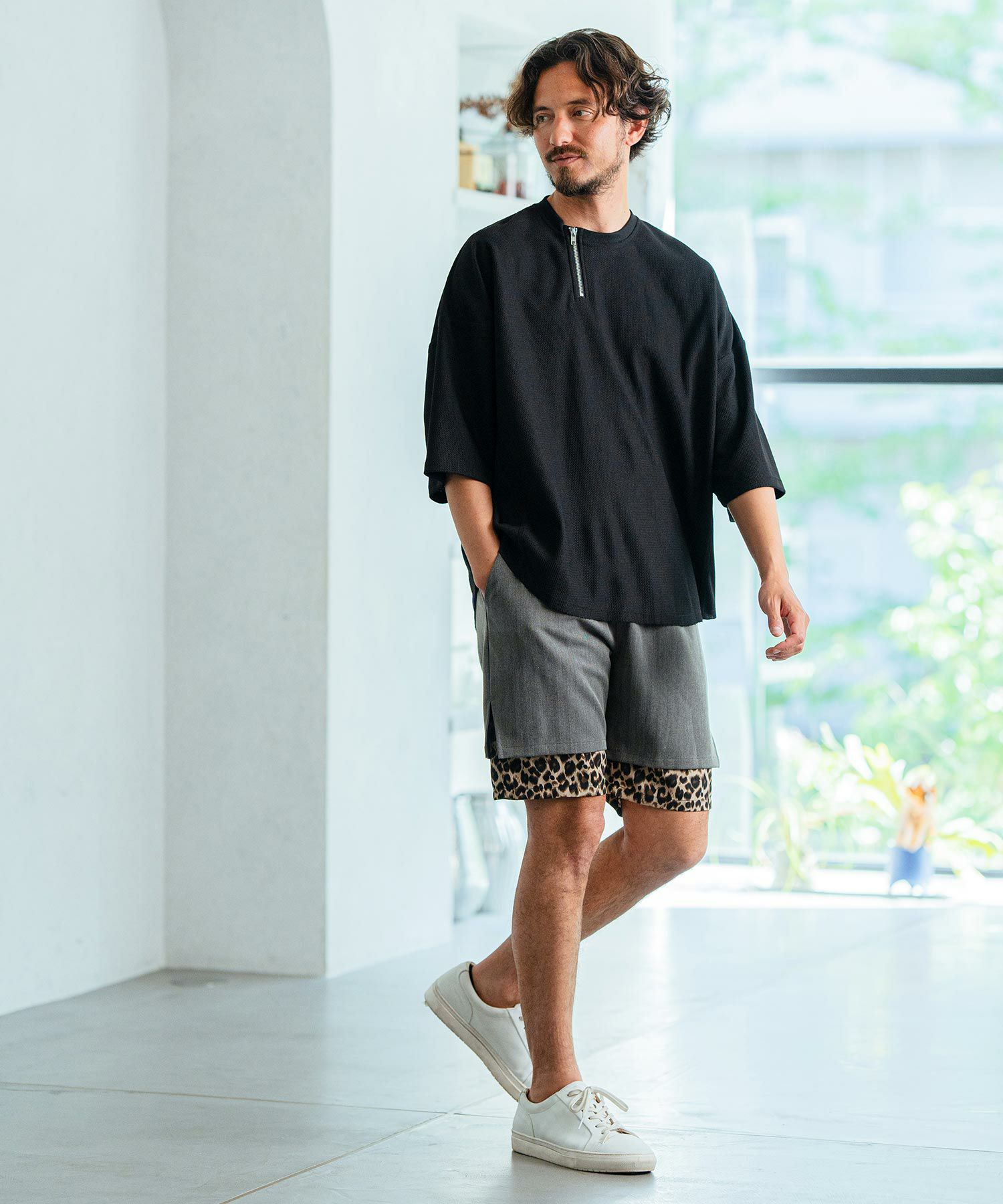 【Magine(マージン)】Deformed waffle jacquard fastener design T-shirt カットソー ...