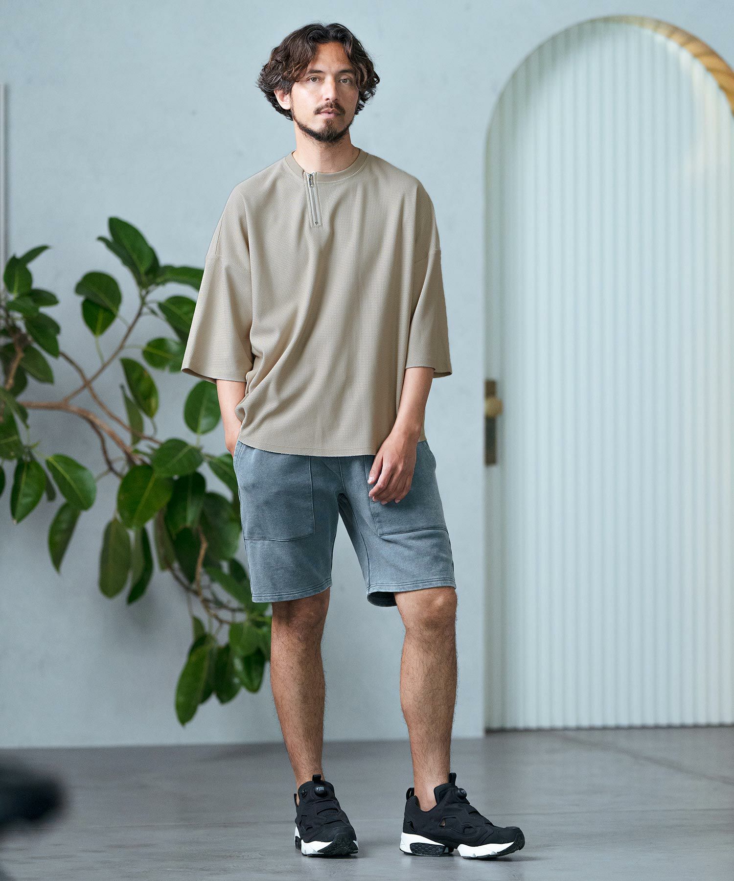 【Magine(マージン)】Deformed waffle jacquard fastener design T-shirt カットソー ...