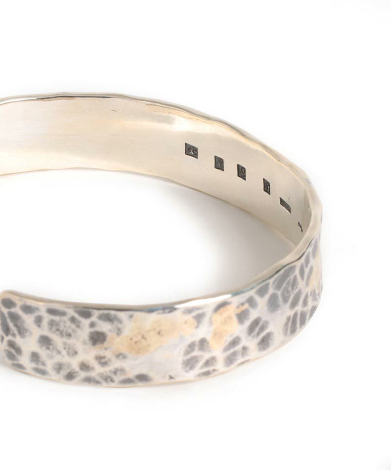 【VIVIFY(ビビファイ)】【予約販売ご注文から1ヶ月後出荷】 Back Hallmarks Bangle- Hammered finish -10mm w-gold バングル(VFB ...
