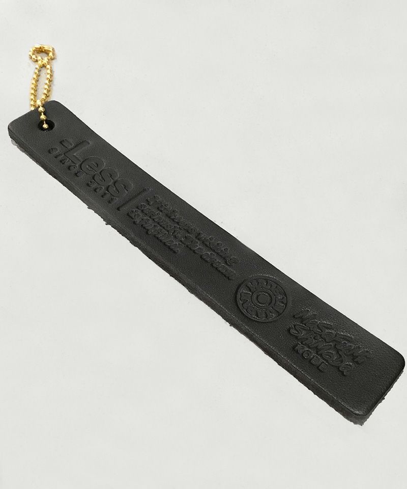 【LESS DESIGN(レスデザイン)】「-Less」トライアングルフォルムリュック（M）(LMSB-0201) | CAMBIO カンビオ