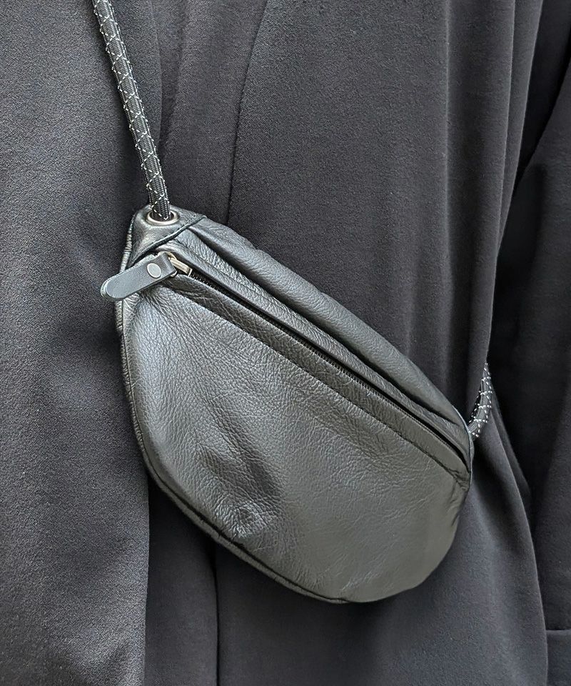 【LESS DESIGN(レスデザイン)】 通販| CAMBIO カンビオ